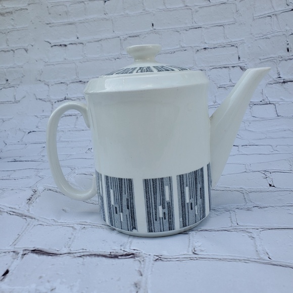 Alfred | Dining | Alfred Clough Ltd English Tea Pot | Poshmark